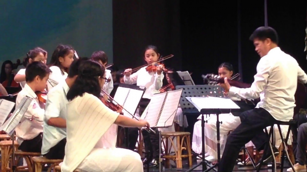 Learn to Sing the Most Beautiful Songs with Online Vocal Classes