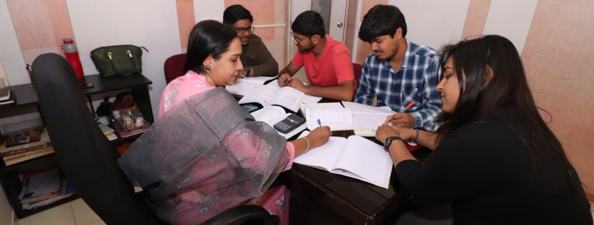 All About Becoming a Maths Tutor | Superprof