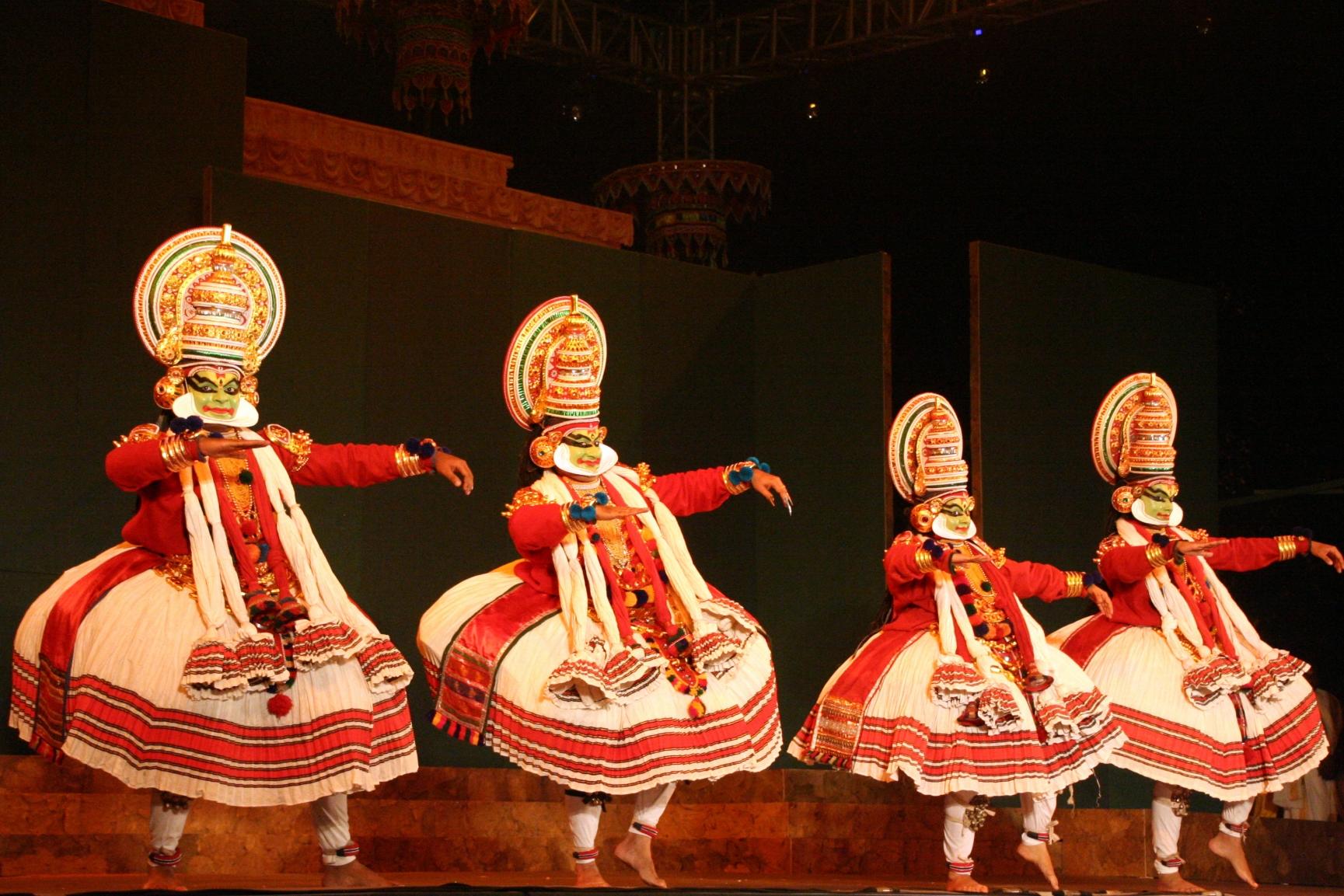 Kathakali Dance: History, Costumes & Dance Form | Superprof